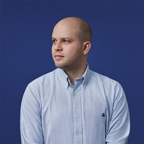 Axios - Editorial Team