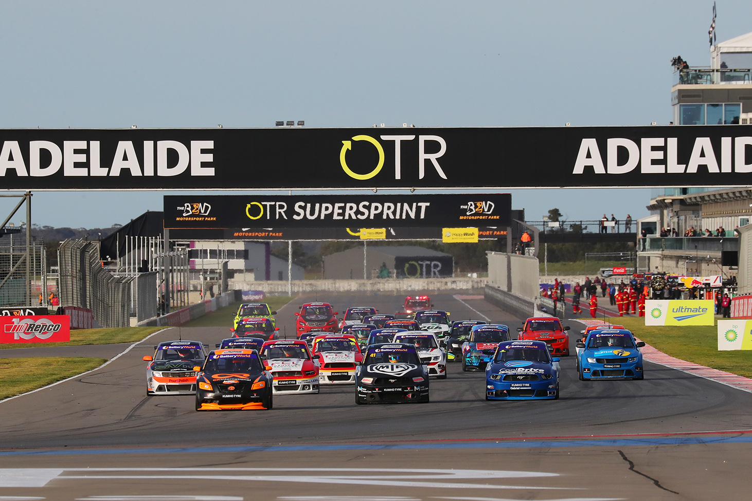 Battery World Aussie Racing Cars Championship : Round 6 The Bend Race Wraps