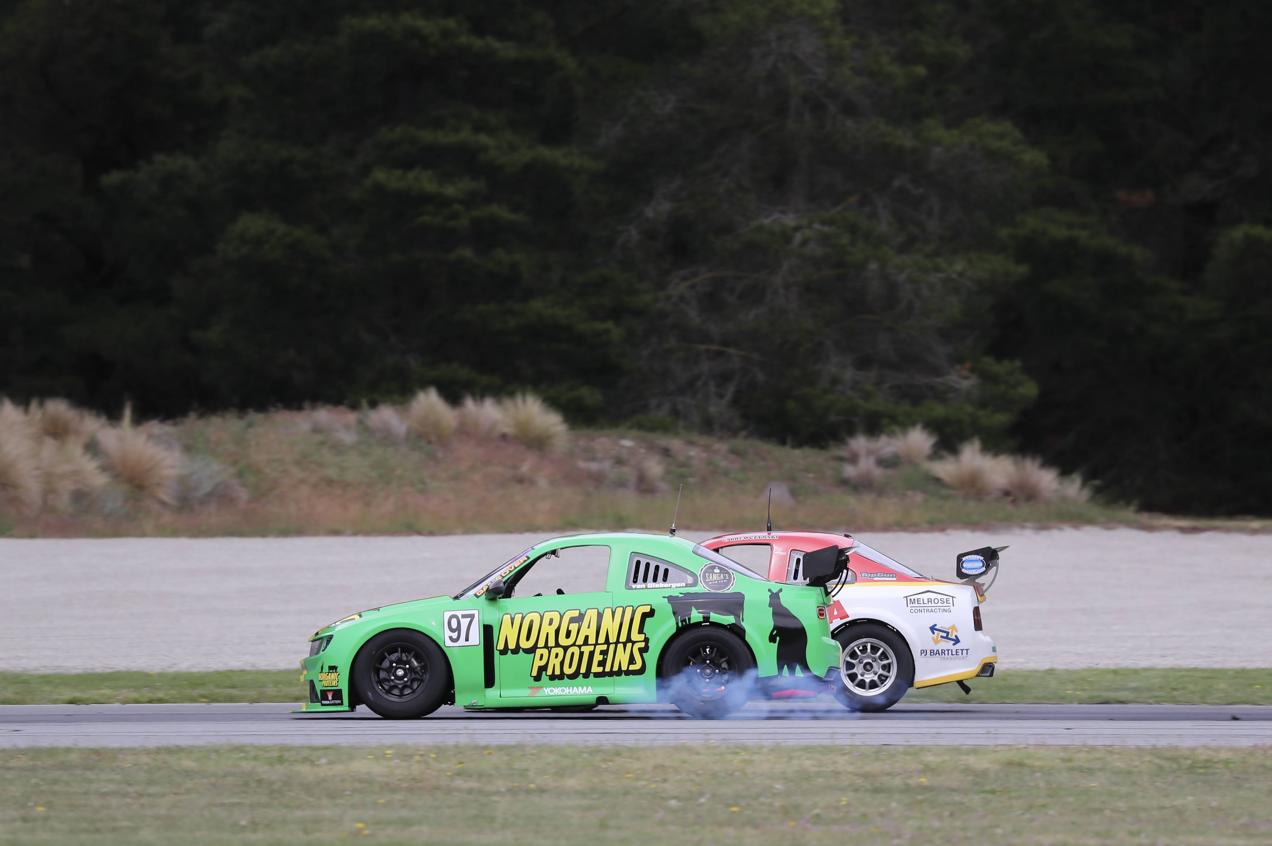 Battery World Aussie Racing Cars Championship : A hat-trick for Shane ...