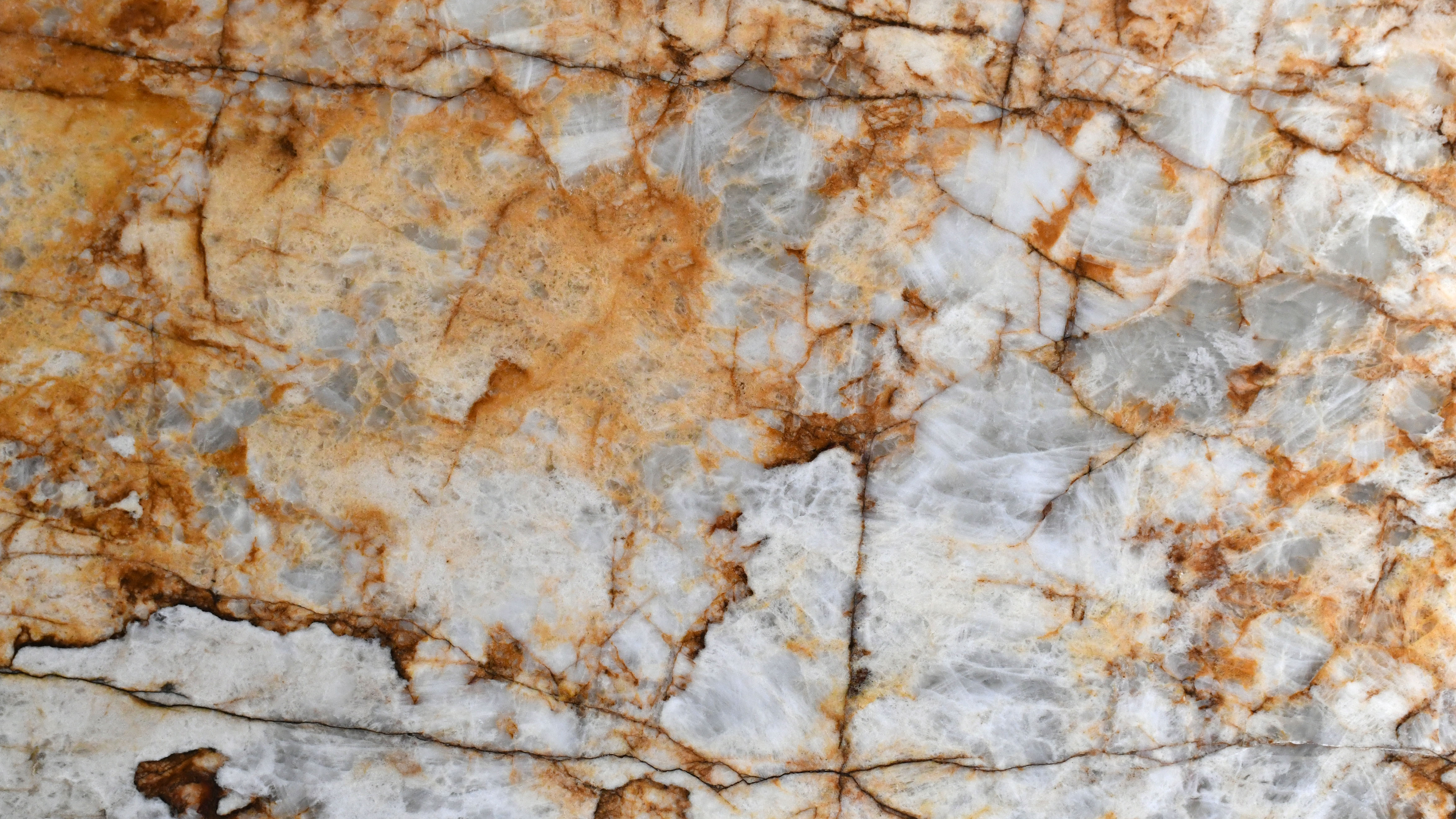 New York Stone | CRISTALLO GOLD QUARTZITE , Quartzite from Brazil