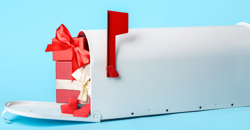 Best Direct Mail Campaigns: Happy Holidays