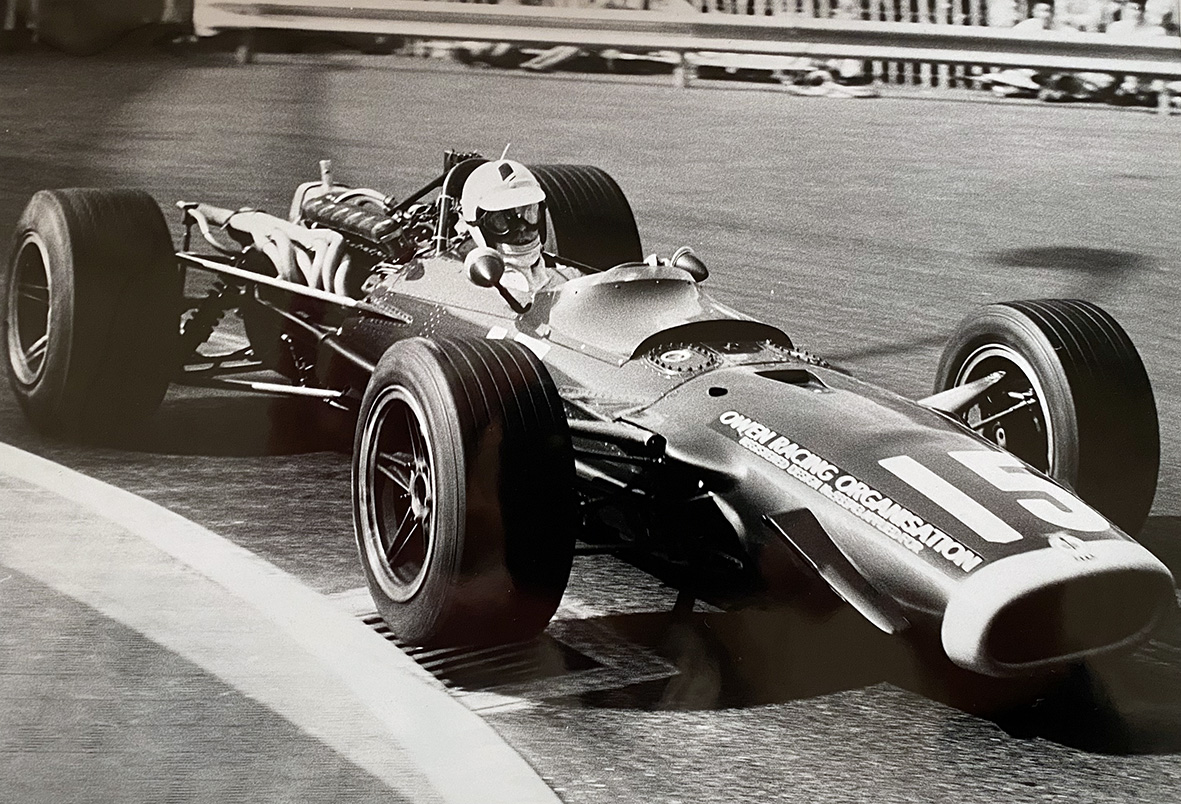 Richard Attwood rounds a corner during the 1968 Monaco Grand Prix ...