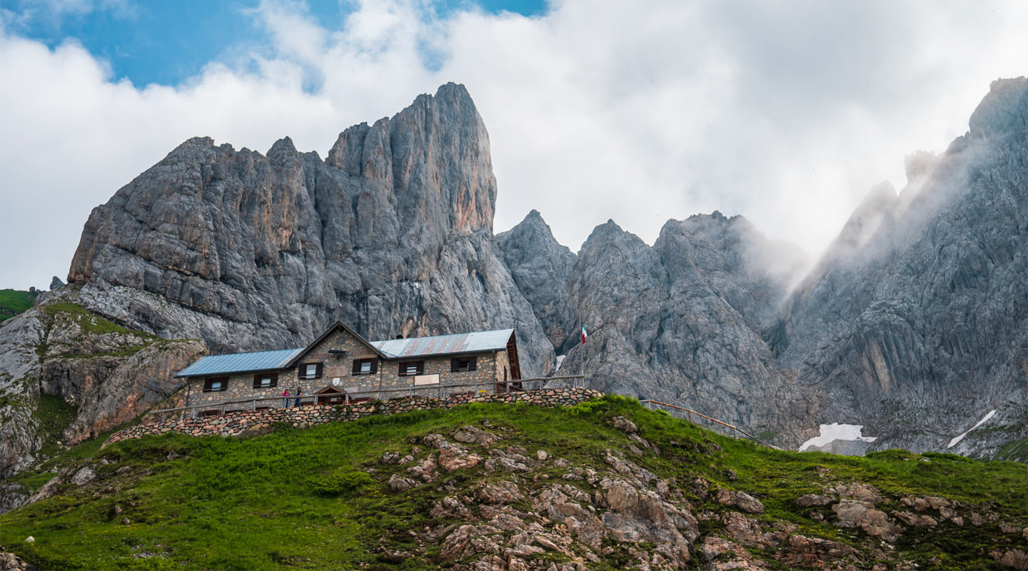 Rifugio Marinelli > Rifugio Calvi