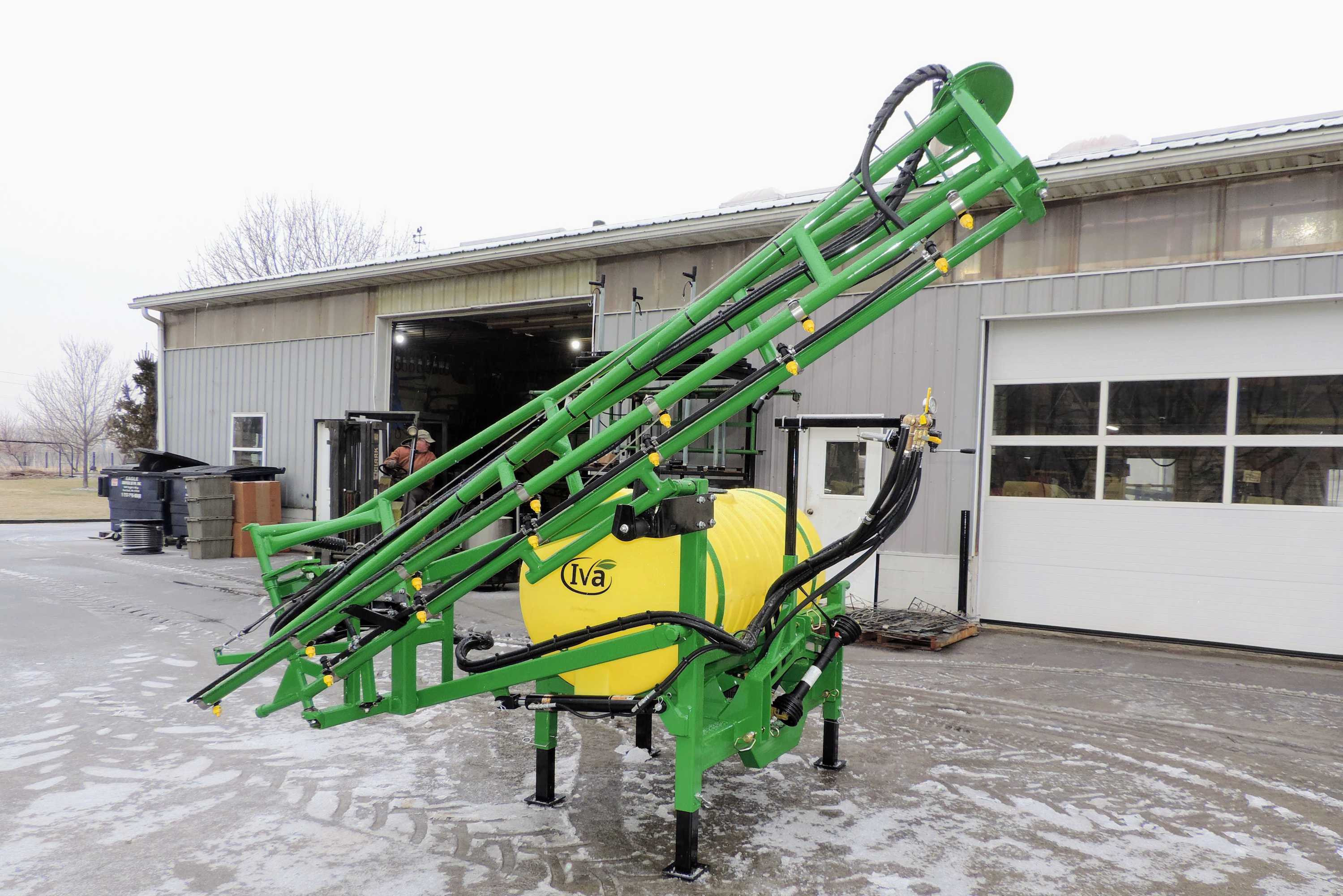 200 Gallon 3-point Produce Sprayer | Iva Sprayers