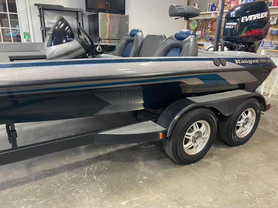2008 Ranger 198VX