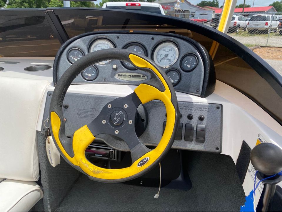 2000 Moomba Boomerang