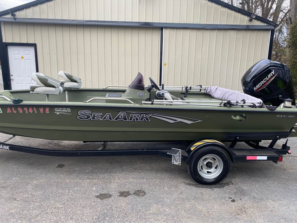 2020 Sea Ark RXV 186