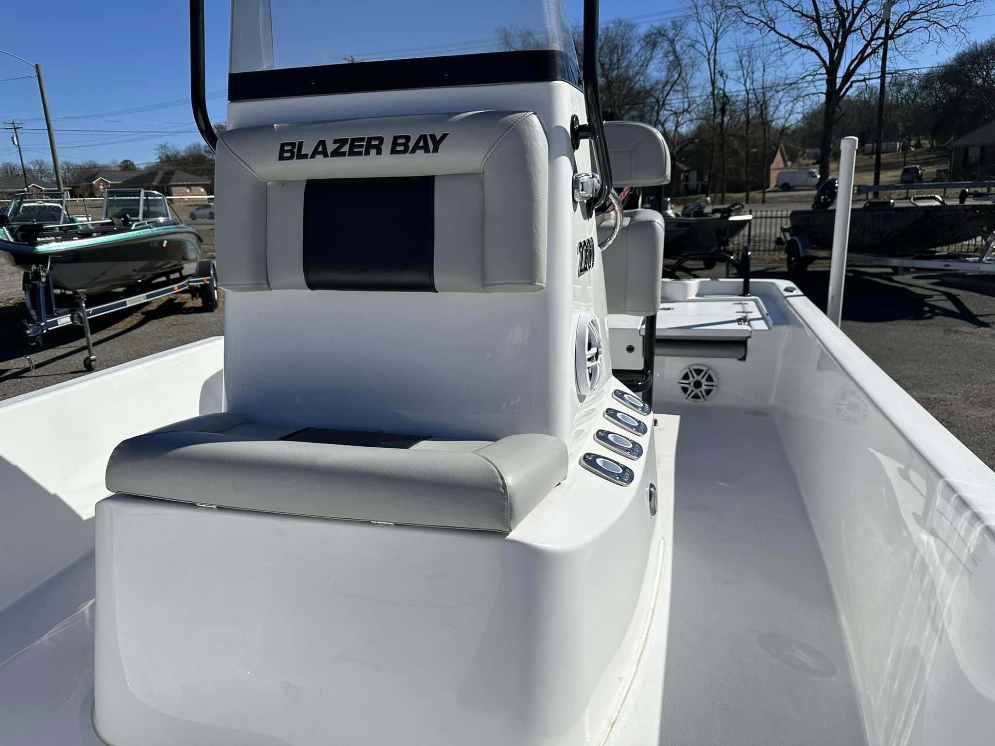 2024 Blazer Bay 2200