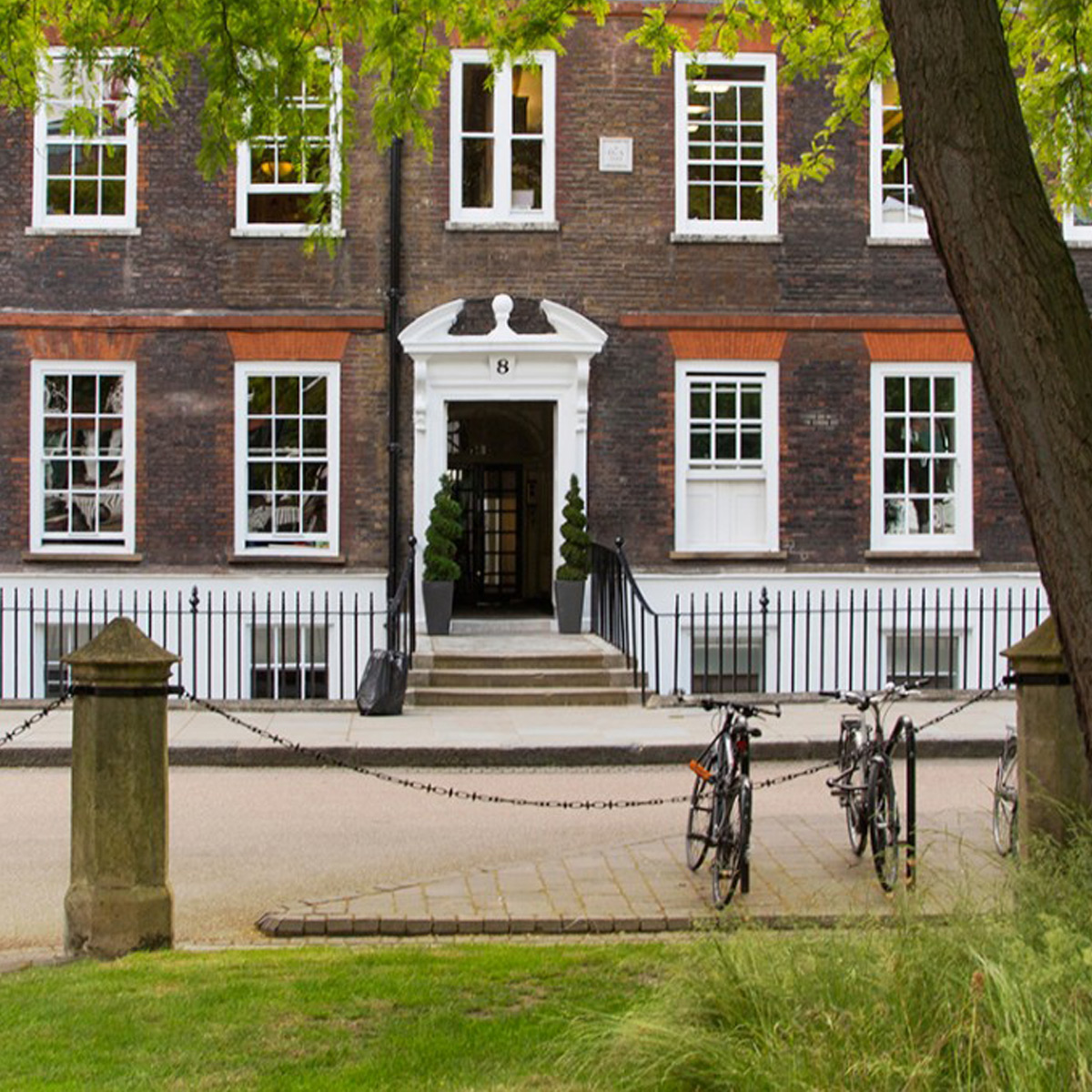 Stuart Isaacs KC | Counsel