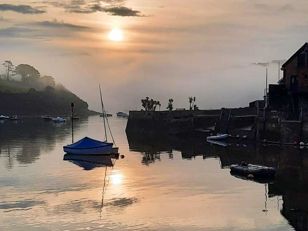 About the Crab Shed Salcombe