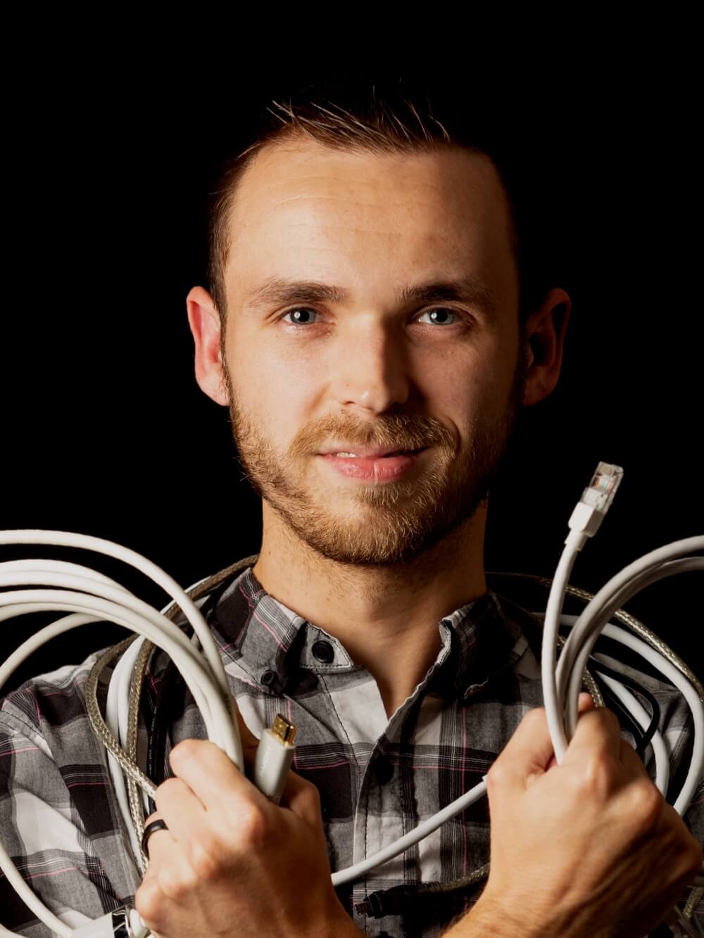 DAKCS | Trusted Software Solutions for the Digital Age