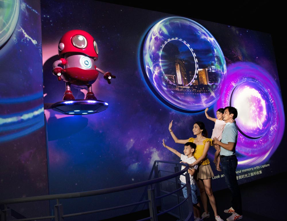 [New Attraction] - Explore the Time Capsule at the Singapore Flyer