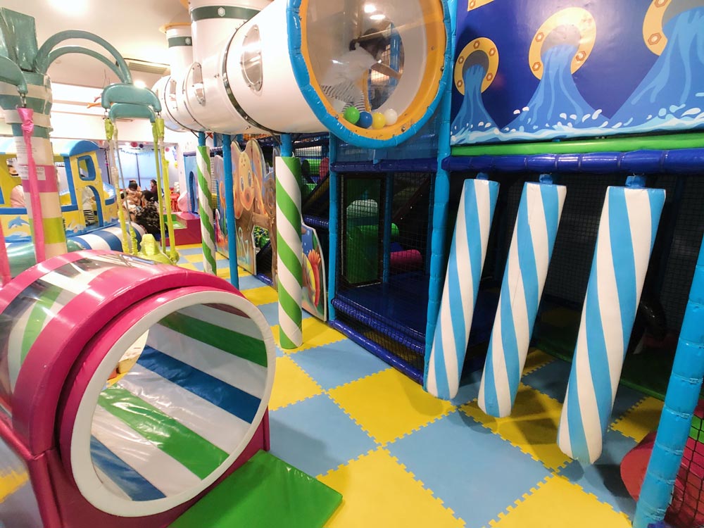 Aquarius Cove Indoor Playground - A marine themed playground with lots ...