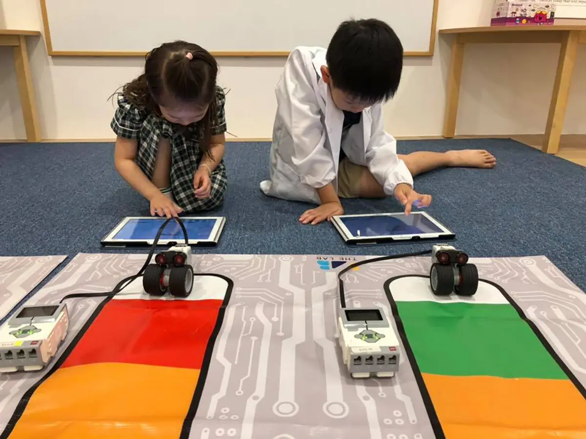 15 Best Coding Classes for Kids in Singapore 2024