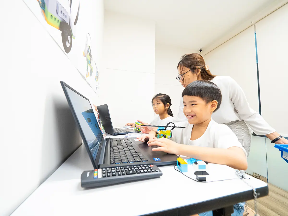 Out of Box Academy: Make the most of your child’s after-school hours