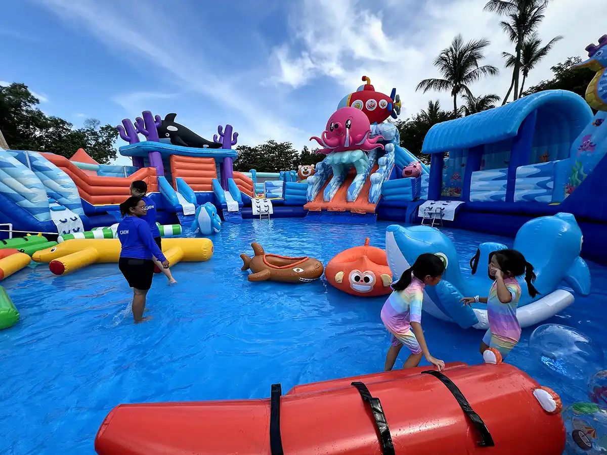 Splashtopia at Sentosa Palawan Green