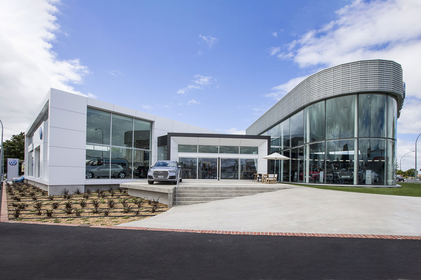 Ebbett Group Dealership | Commercial & Interiors