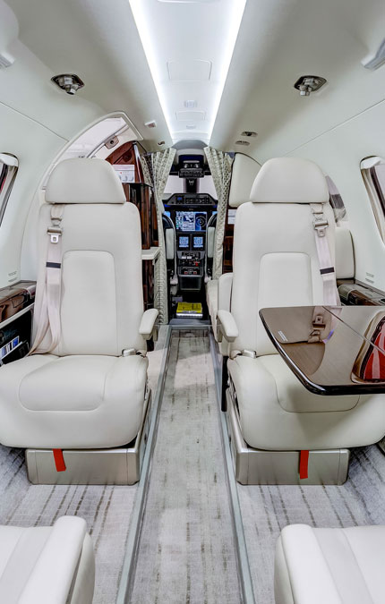 NEOJETS | The next-gen private jet platform.