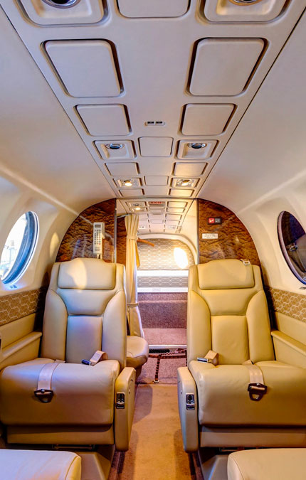 NEOJETS | The next-gen private jet platform.