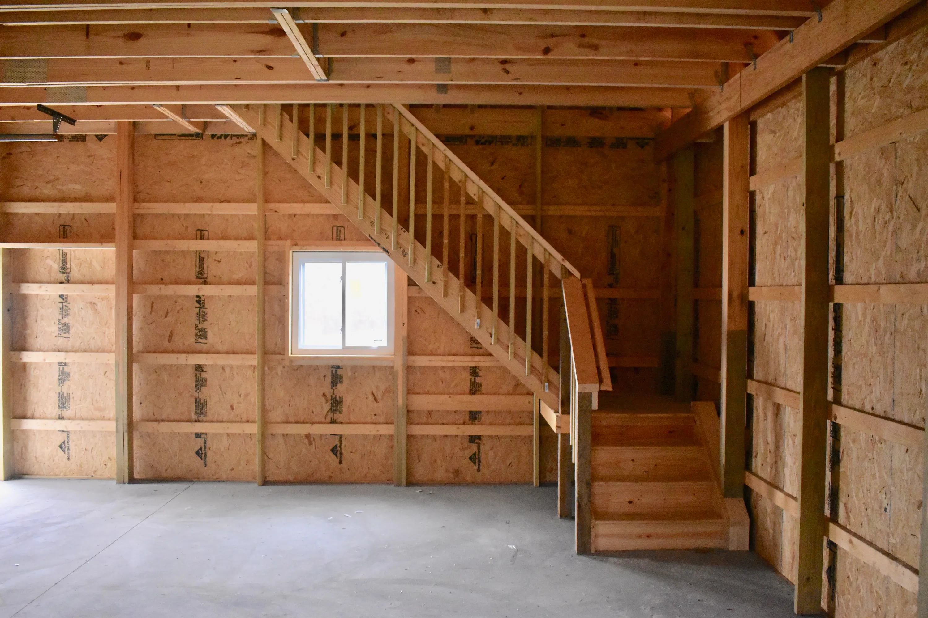 28x30x10 2-Car Garage in Shenandoah, VA (RSC21065) - Superior Buildings