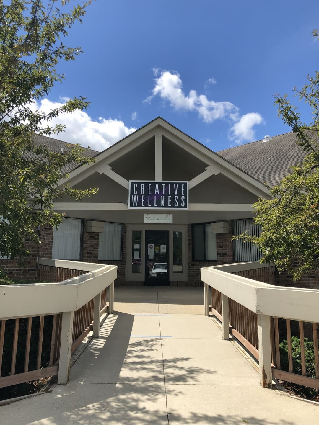 CREATIVE WELLNESS - Massage Therapy, Acupuncture, Chiropractor & Wellness