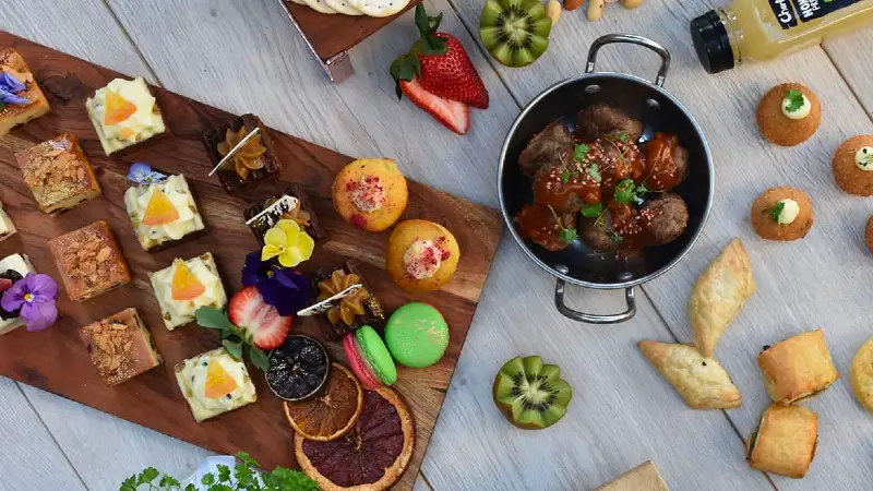 Corporate Catering with Australia's #1 Platform | EatFirst