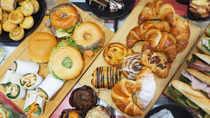 18 items to serve at the perfect corporate afternoon tea | EatFirst