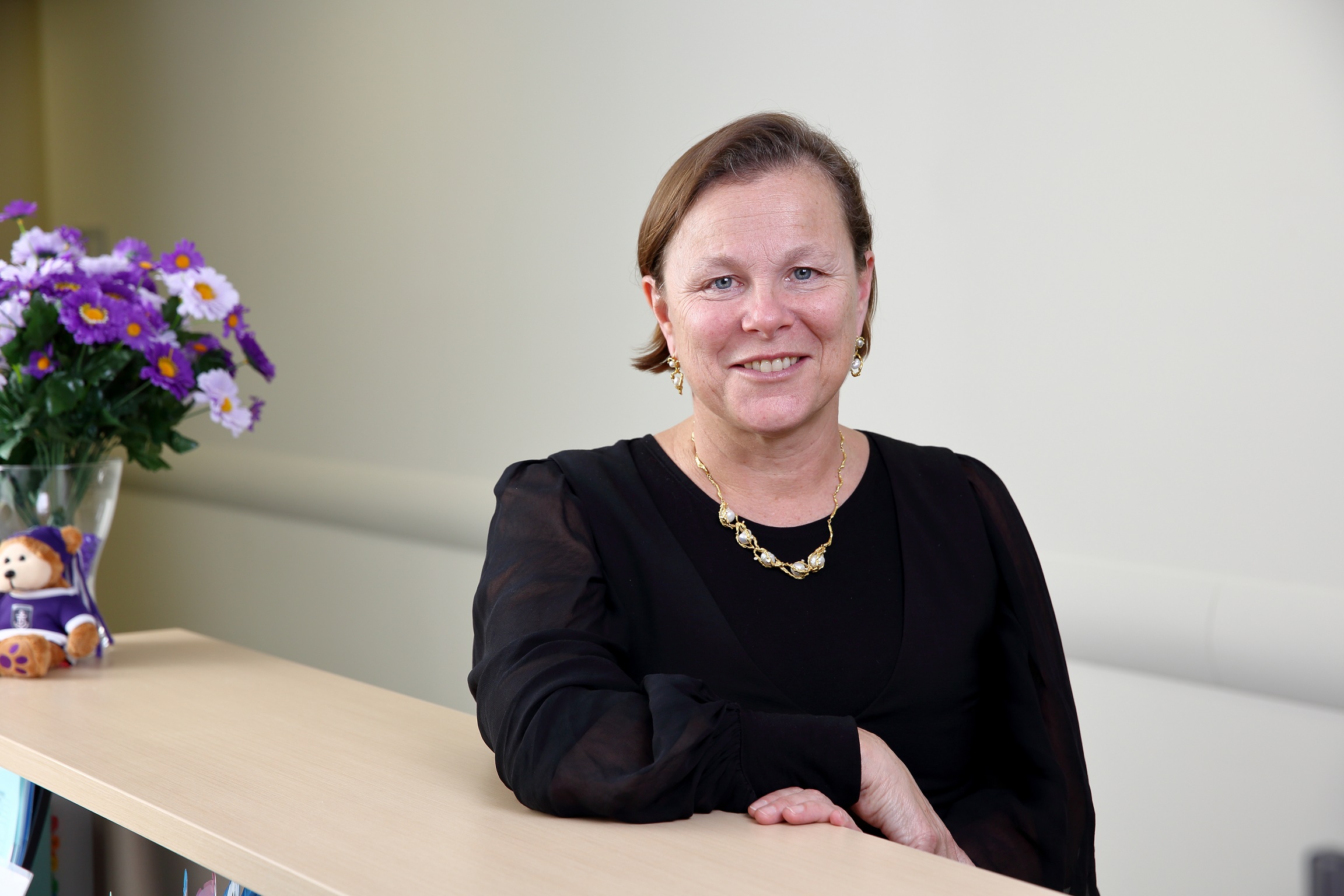 Details About - Professor Fiona Wood