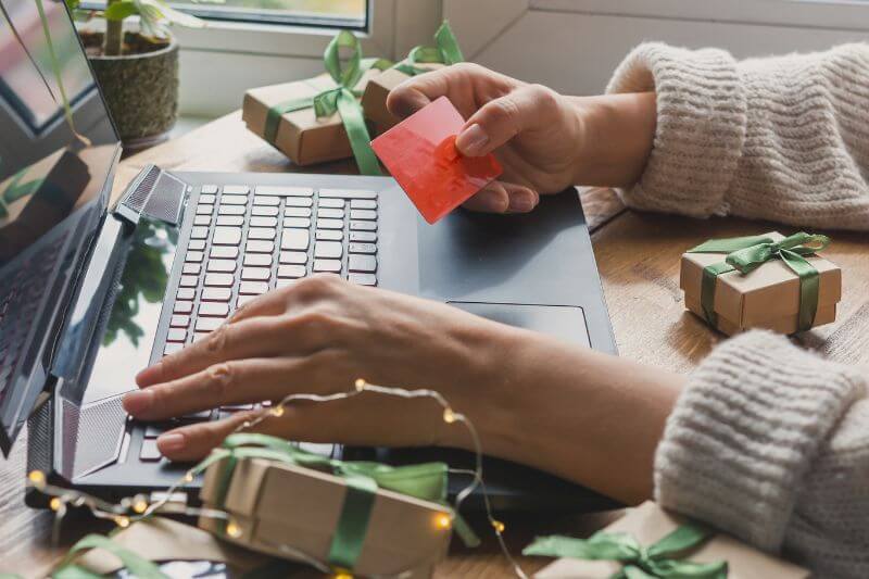 How To Prepare a Holiday Subscription Offering
