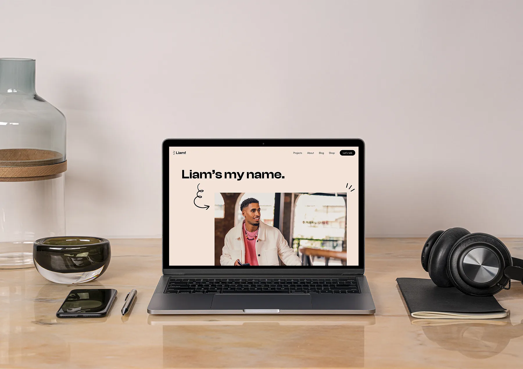 Liam's Folio - Portfolio HTML5 Responsive Website Template