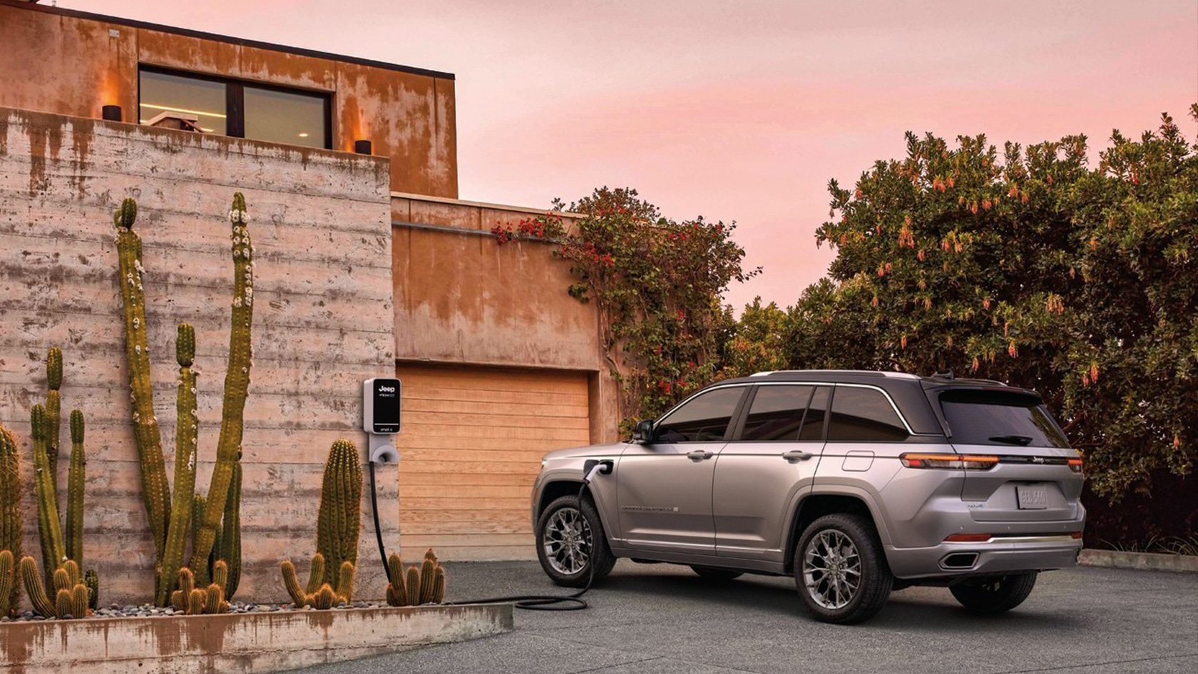 Mopar announces indoor/outdoor Level 2 charger for plug-in models.