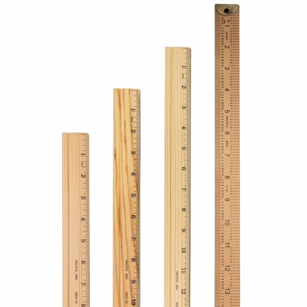 plastic and wooden rulers
