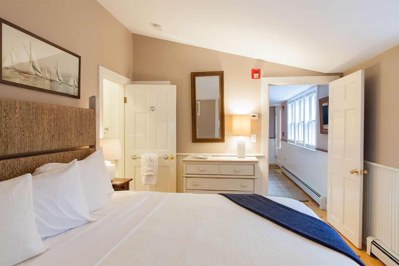 Carlisle House Inn | Nantucket Room