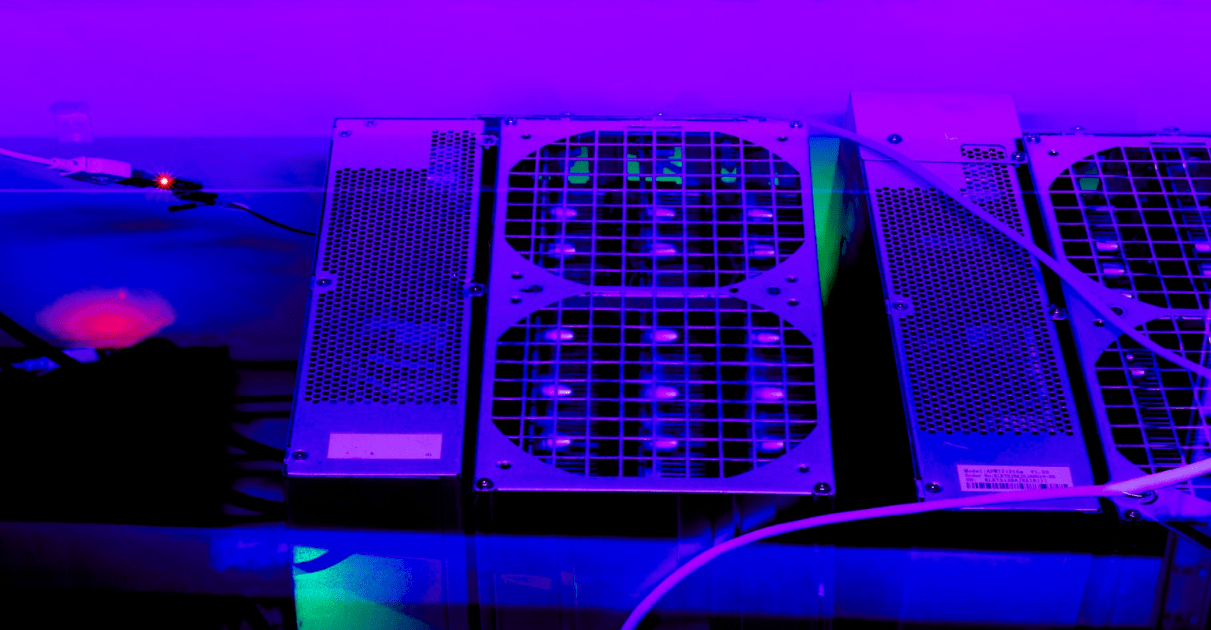 Economics of Immersion Cooling for Bitcoin Miners | Braiins