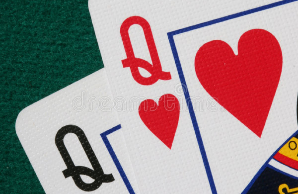 Top 9 Tips on How to Play Pocket Queens | Blog