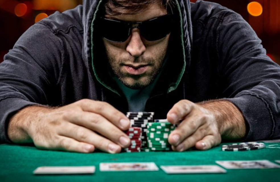 Chip Dumping in Poker – How to Recognize and Avoid It | Blog