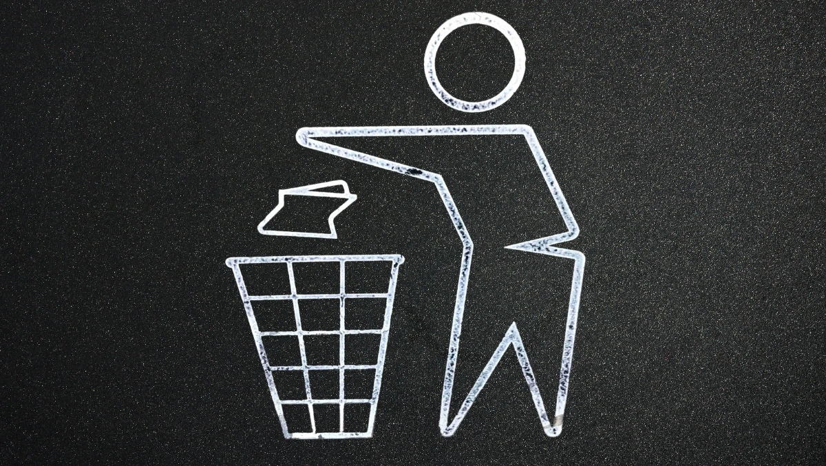 Have Old and Unused Business Cards? Try These 12 Recycling Ideas | Blog