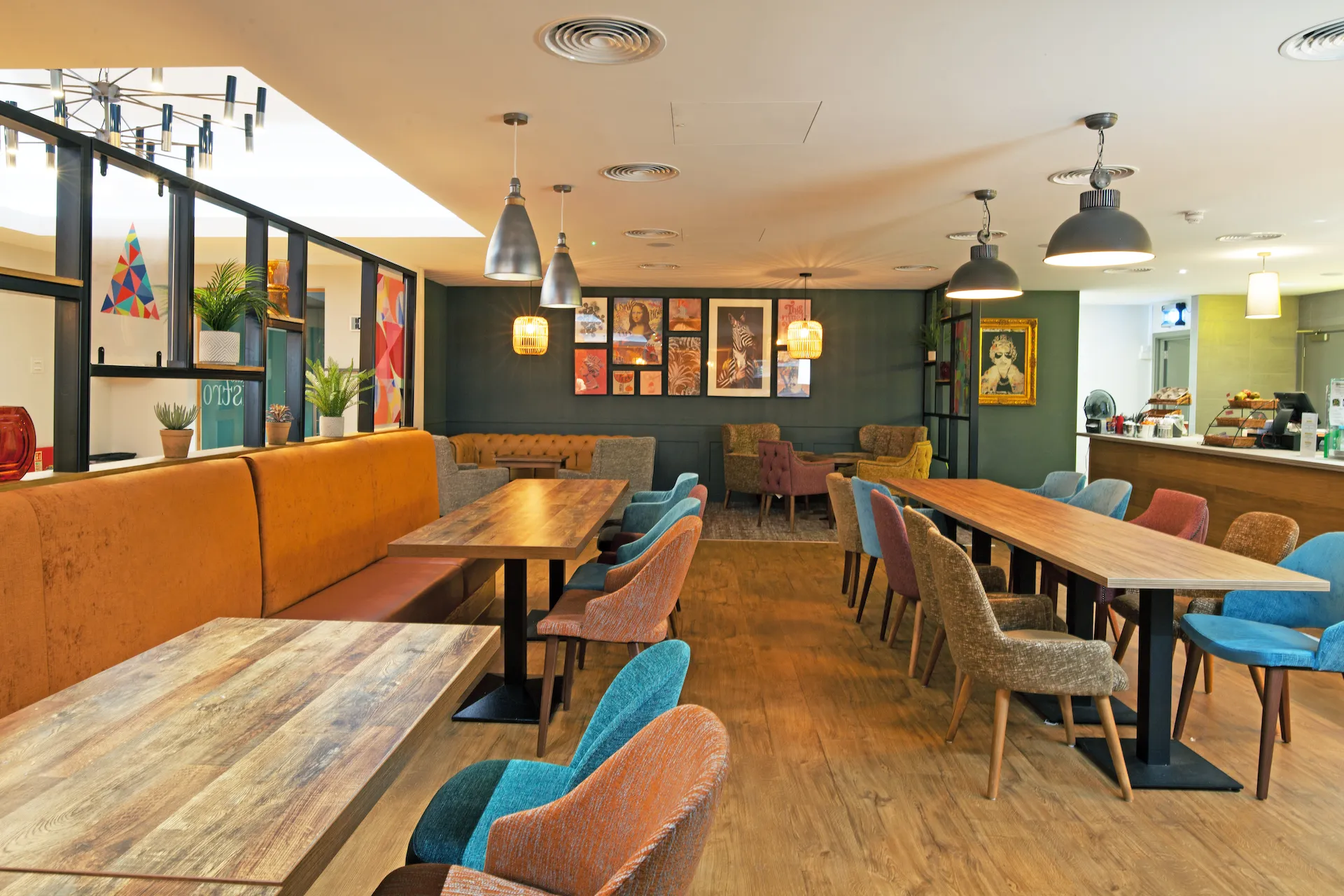 Discover Our Bistro Cafe | Phoenix Business Park, Essex