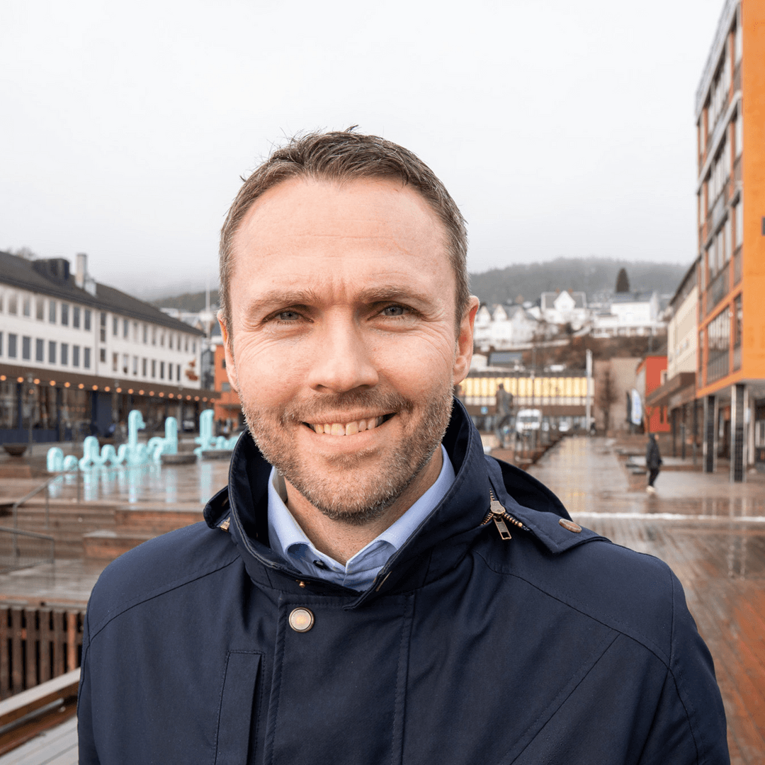 Salmon Evolution - Advansia