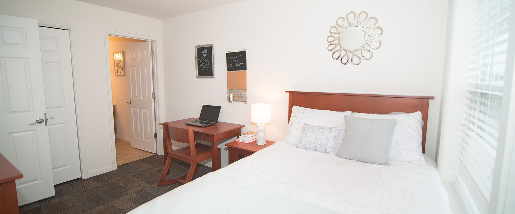 Take a Virtual Tour of Our Apartments