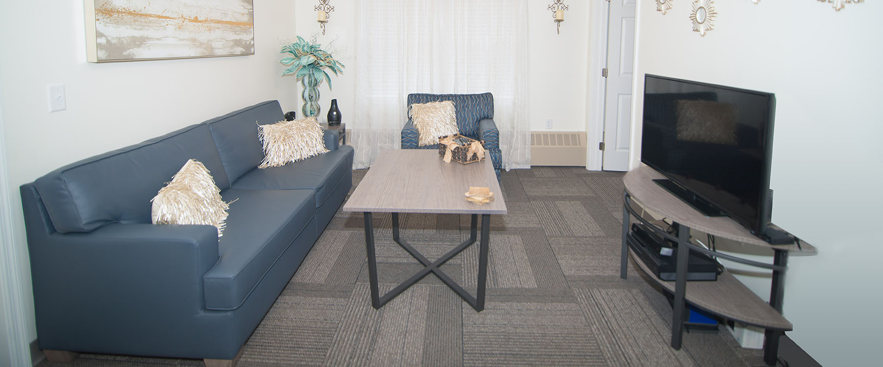 Take a Virtual Tour of Our Apartments