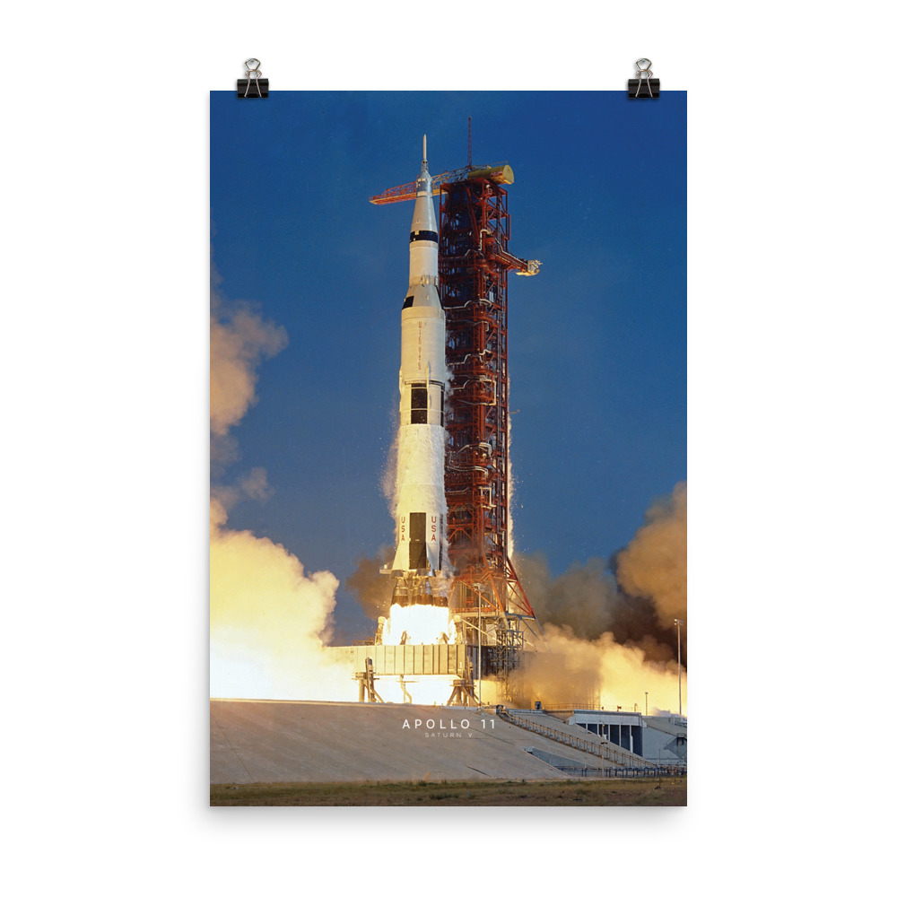 Posters - Apollo 11 Saturn V