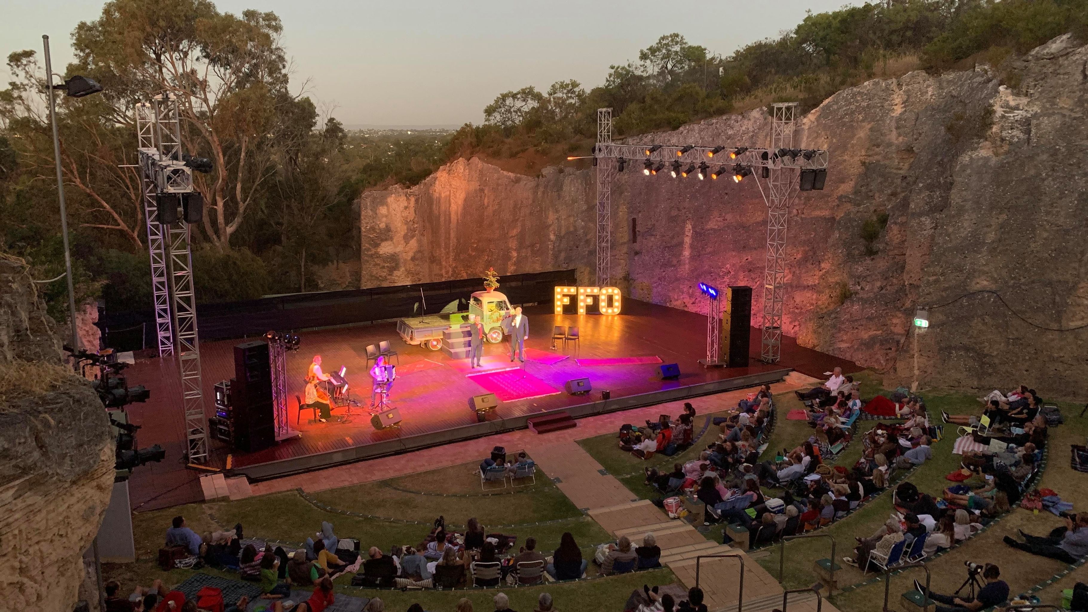 Freeze Frame Opera at the Quarry Amphetheatre / Project / Work / About ...