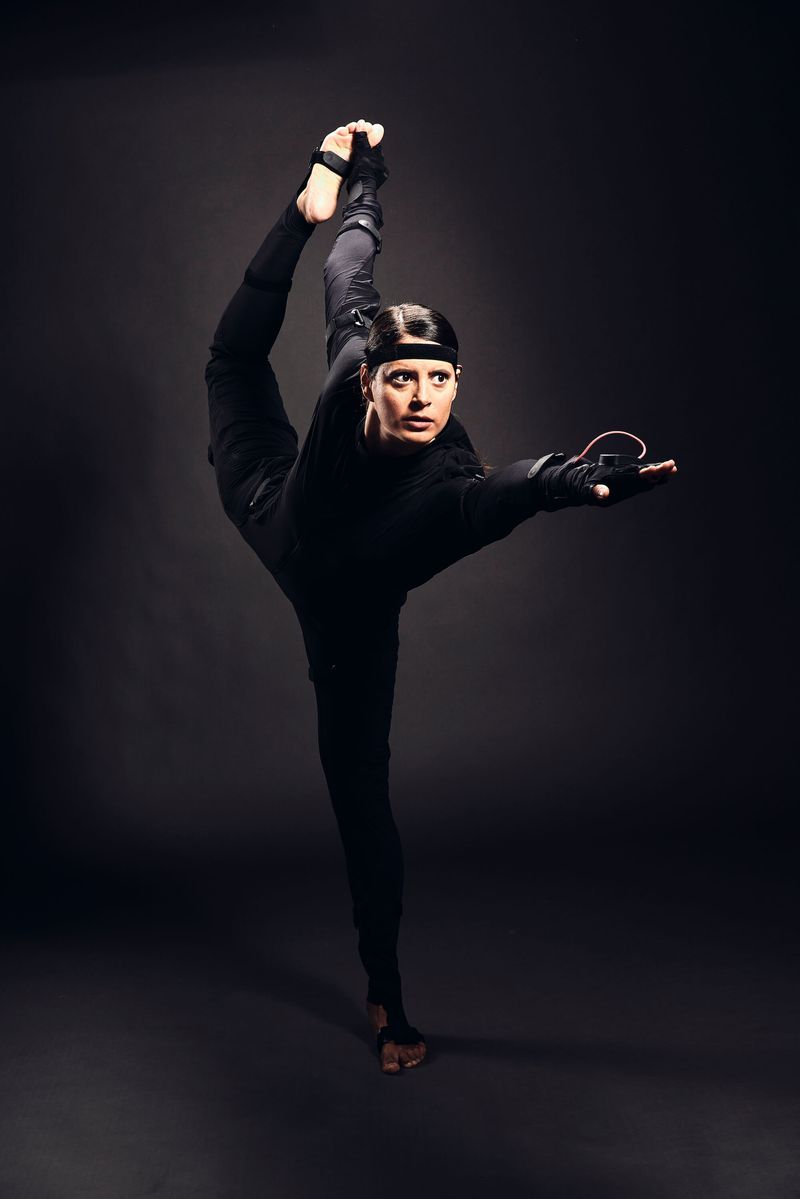 Quality motion capture in one simple suit