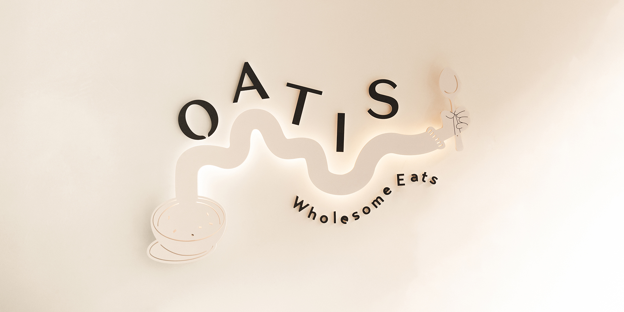 Brands - Oatis - 20.20 - Brand Experience Agency