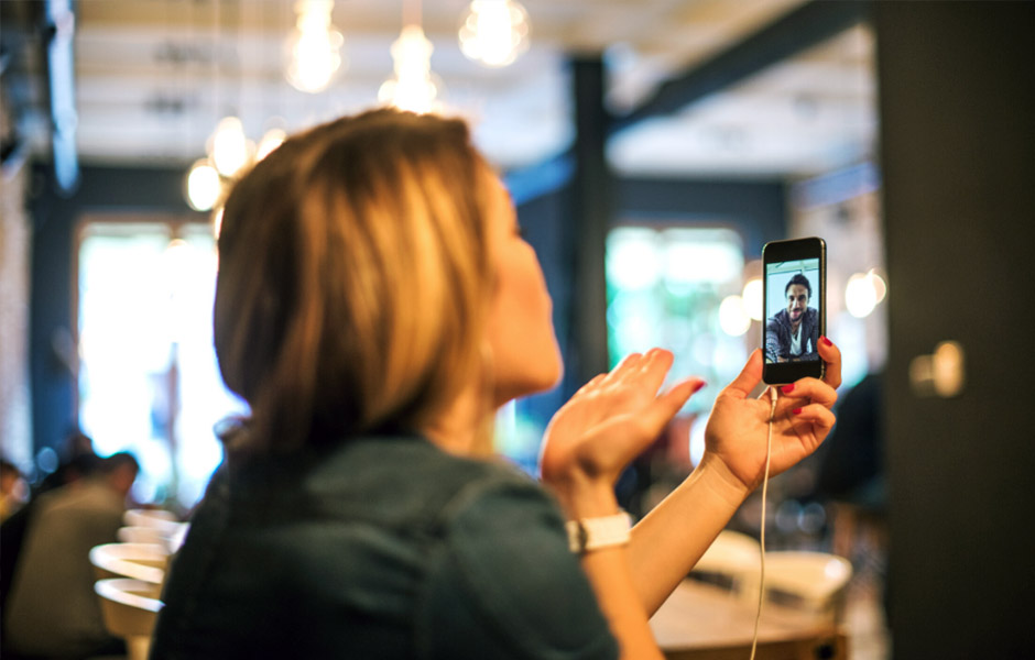 6 long-distance relationship tips | Remainly