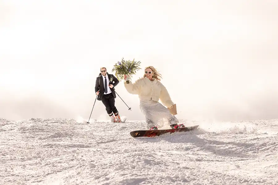 Wild Embrace | Hochzeitsfotografie • Austria Wedding