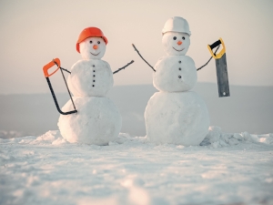 How to Prevent Cold Stress at Work, Inside or Outside