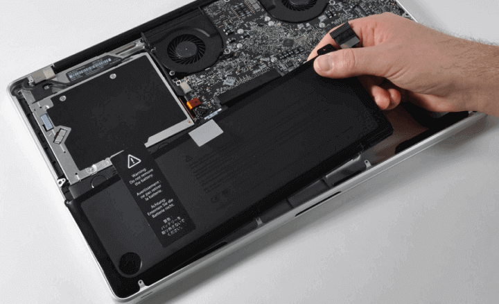 MacBook battery replacement: Cost and Service details