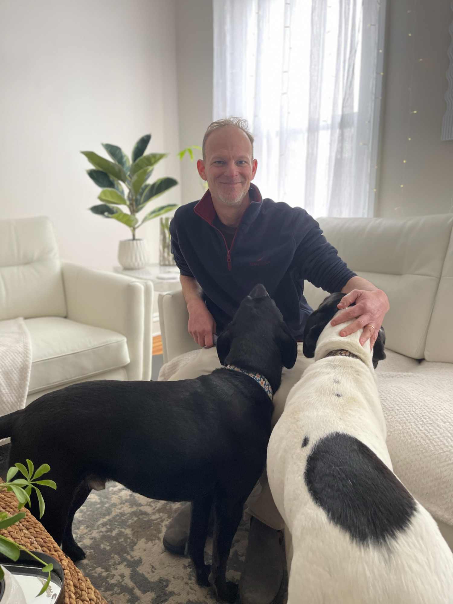 Jonathan Simons | Community Library of Voice and Sound